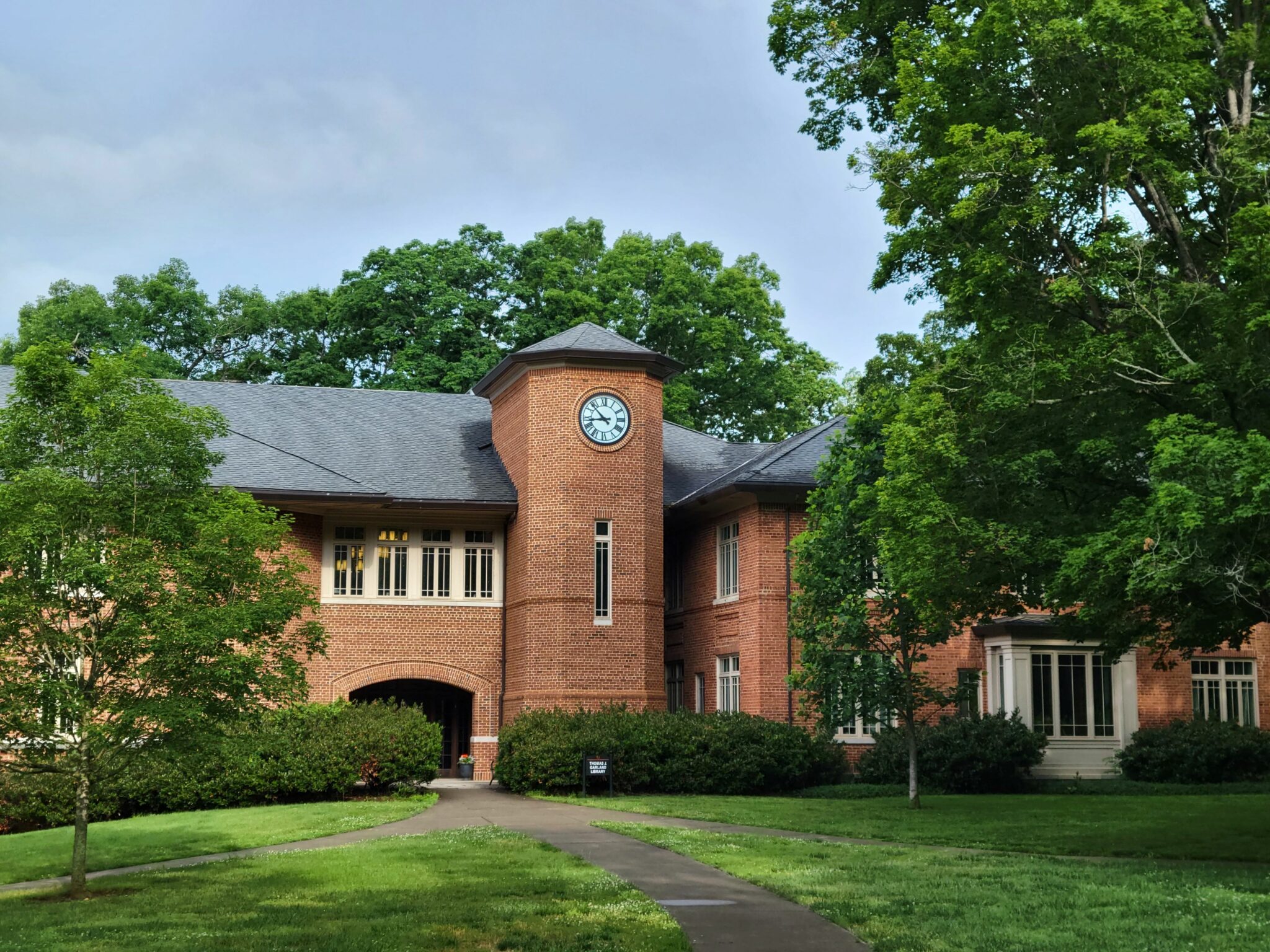 Thomas J. Garland Library- Tusculum University